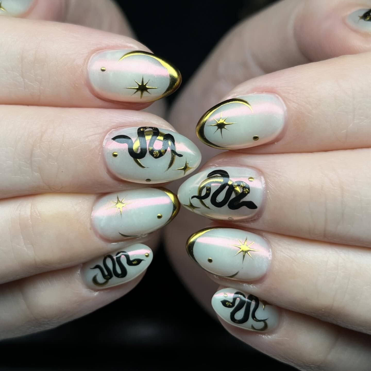 Discover Celestial Nails: Elevate Your Manicure 🌟
