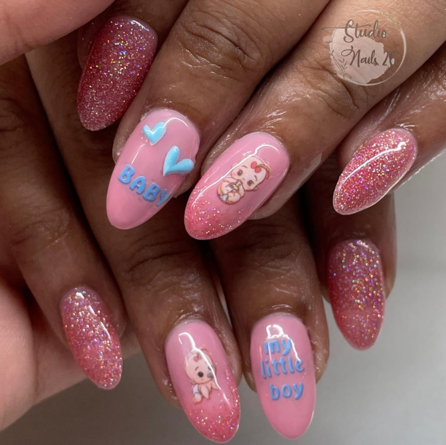Baby Shower Nails: The Sweetest Manicure Ideas To Celebrate New ...