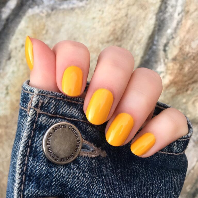 Best Easter Nail Colors 2025: Trendy Pastels & Spring Shades